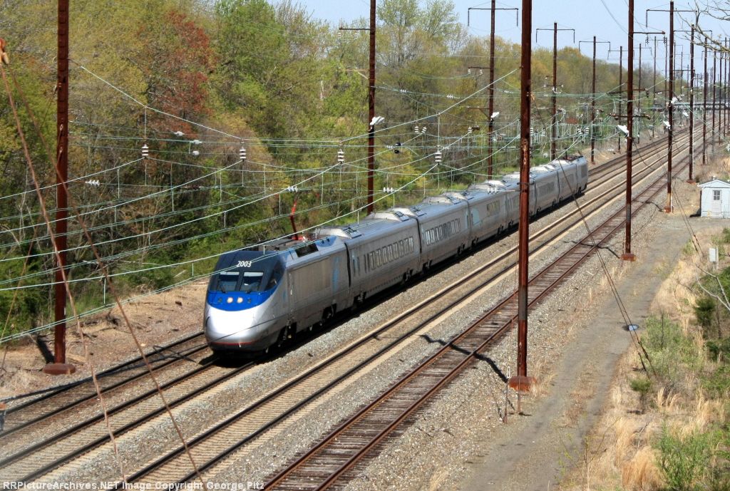 Amtrak train 2159(25)